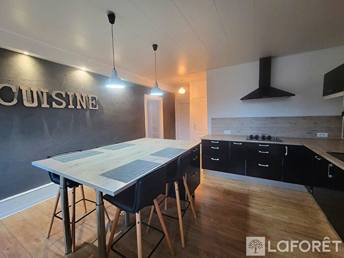 Appartement à vendre - Héricourt - 5 pièces - 4 chambres