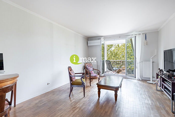 Clichy, Berges de Seine, Beaujon : Appartement 3 pièces à vendre