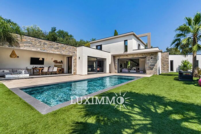 Maison 8 pièces à vendre - Valbonne
