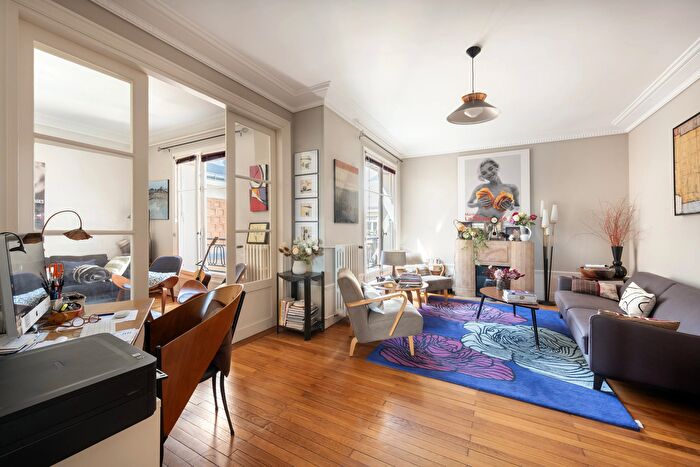 Appartement 4 pièces à Paris 15ème, Cambronne, Garibaldi, à vendre