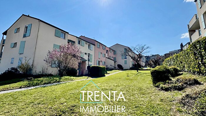 Appartement à vendre - Tullins - 4 pièces