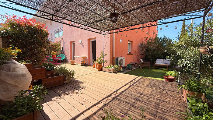 Sanary-sur-Mer, Le Baou, Saint-Roch : Appartement 2 pièces à vendre