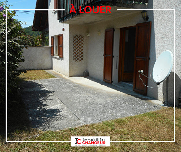 Appartement 3 pièces à Saint-Nicolas-de-Macherin, à louer