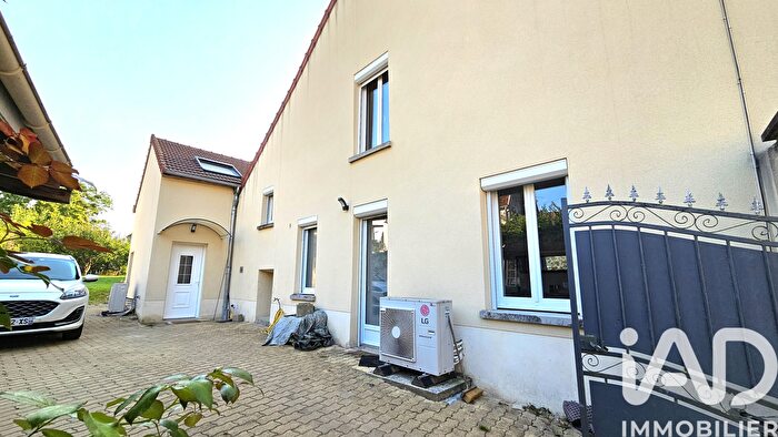 Maison à vendre - La Ferté-sous-Jouarre - 7 pièces - 6 chambres