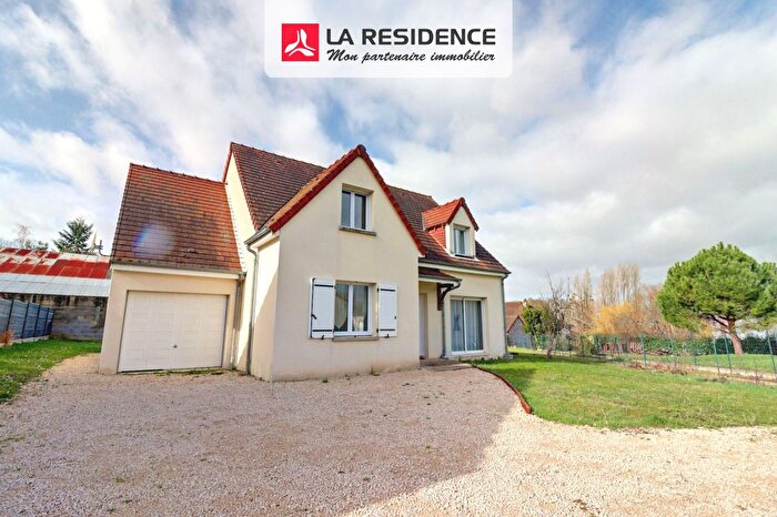 Maison à vendre - Huisseau-sur-Cosson - 6 pièces - 4 chambres