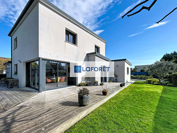 Maison à vendre - Plabennec - 7 pièces - 5 chambres