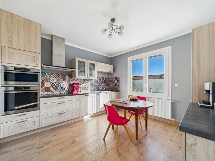 Maison à vendre - Préguillac - 3 pièces - 2 chambres