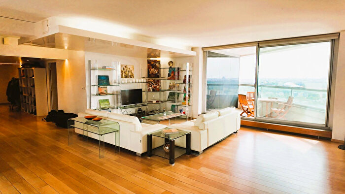 Puteaux, Front de Seine Bellini - Appartement 4 pièces à vendre