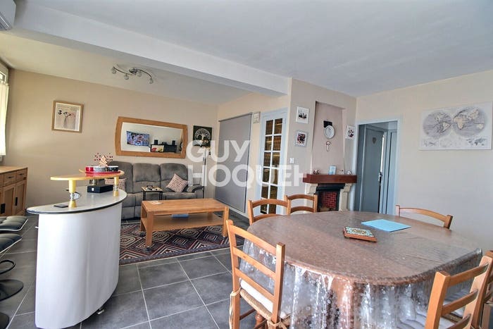 Tarascon, Centre-ville, Château, Condamine : Appartement 3 pièces à vendre