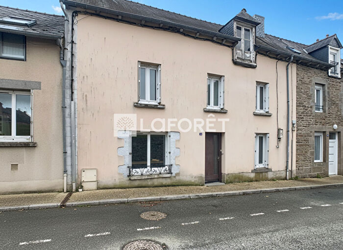 Maison à vendre - Merdrignac - 5 pièces - 3 chambres