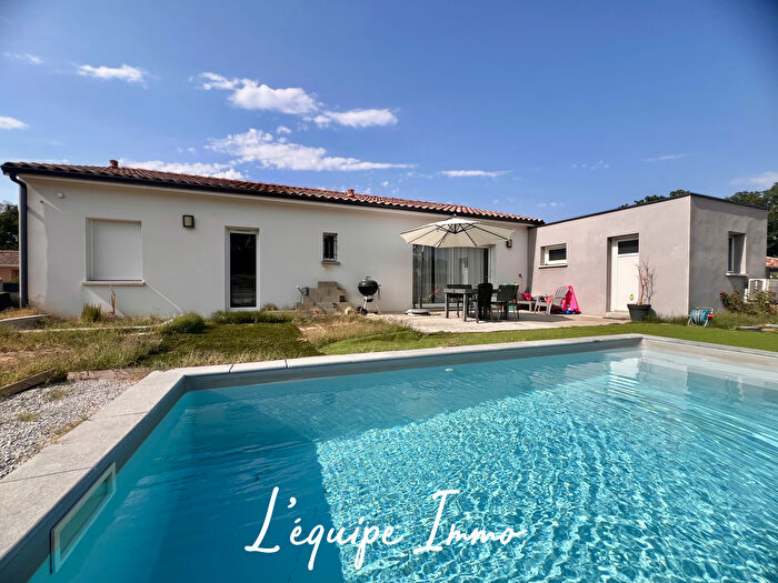 Maison 5 pièces à L'Isle-Jourdain, à vendre