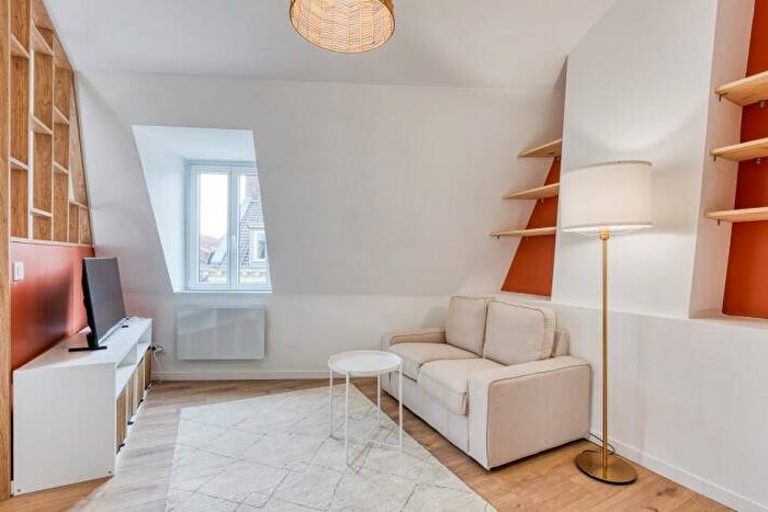 Appartement à louer - Wazemmes, Lille - 1 pièce - 1 chambre