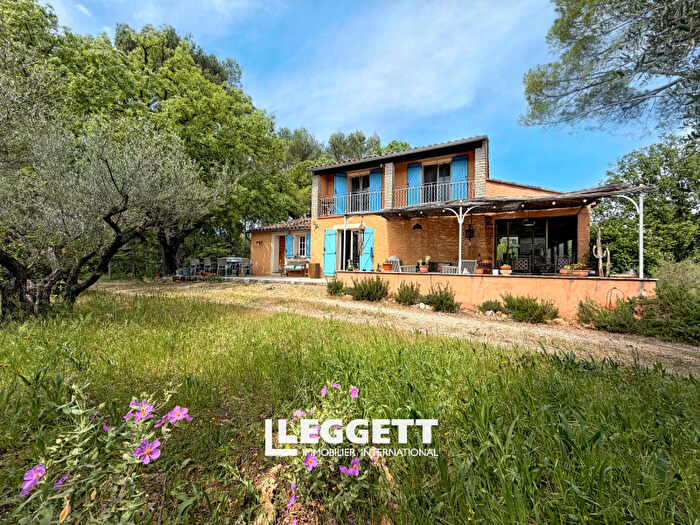 Maison 4 pièces à Cotignac, à vendre