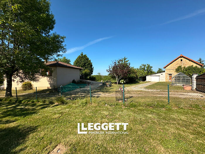 Maison à vendre - Hautefort - 6 pièces - 3 chambres