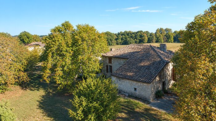 Maison 5 pièces à vendre à Bourg-de-Visa