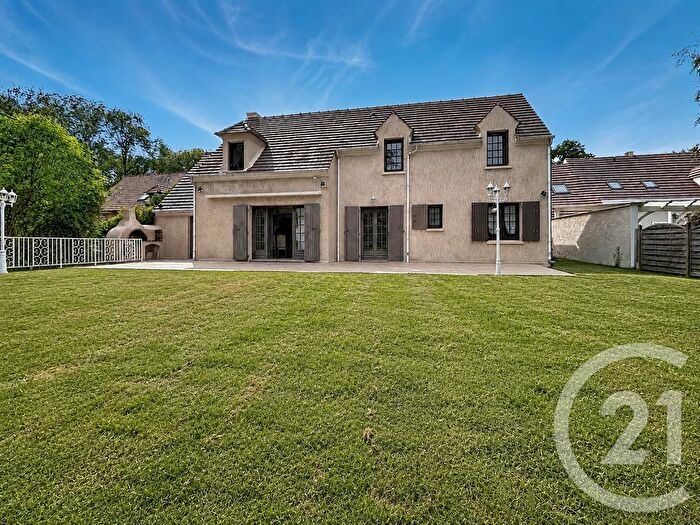 Maison 9 pièces à Rambouillet, Villeneuve, Hippodrome, à vendre