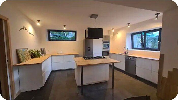 Appartement 5 pièces à Châtillon-sur-Cluses, à louer