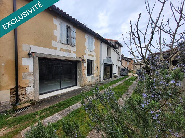 Maison à vendre - Coulombiers - 4 pièces - 3 chambres