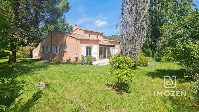 Maison à vendre - Le Val - 6 pièces - 4 chambres