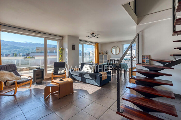 Grenoble, Village Olympique - Appartement 4 pièces à vendre