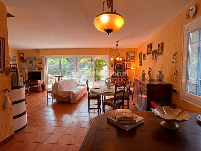 Aigues-Vives : Maison 4 pièces à vendre
