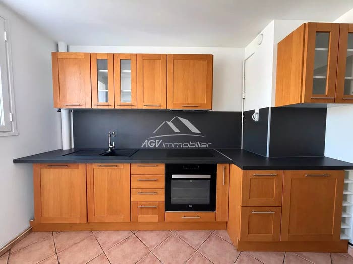 postalCode : Appartement 5 pièces à vendre