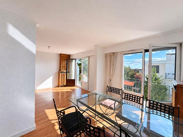 Appartement 4 pièces à vendre à Chennevières-sur-Marne, Le Fort