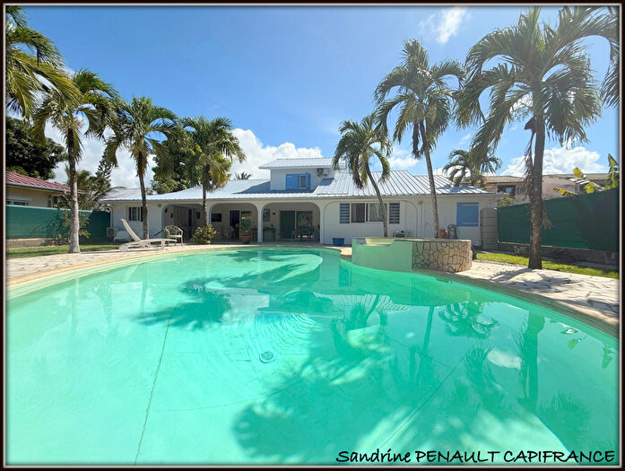Maison à vendre - Kourou - 7 pièces - 6 chambres