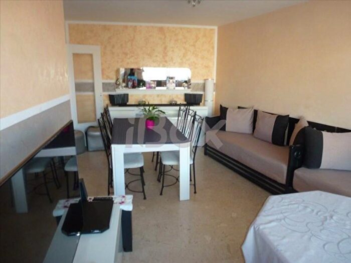 Appartement 3 pièces à Toulon, Saint-Roch, à louer