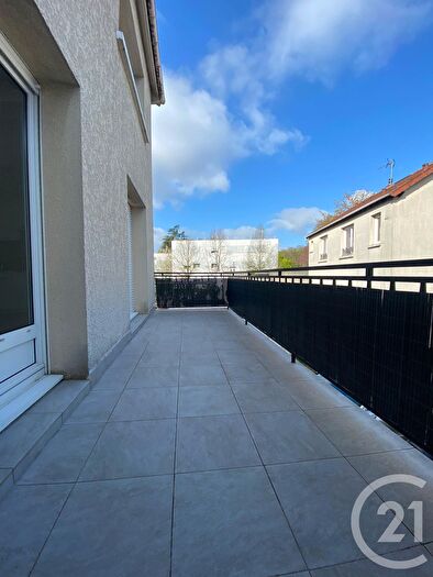 Appartement 1 pièce à louer à Tremblay-en-France, Le Bois Saint-Denis