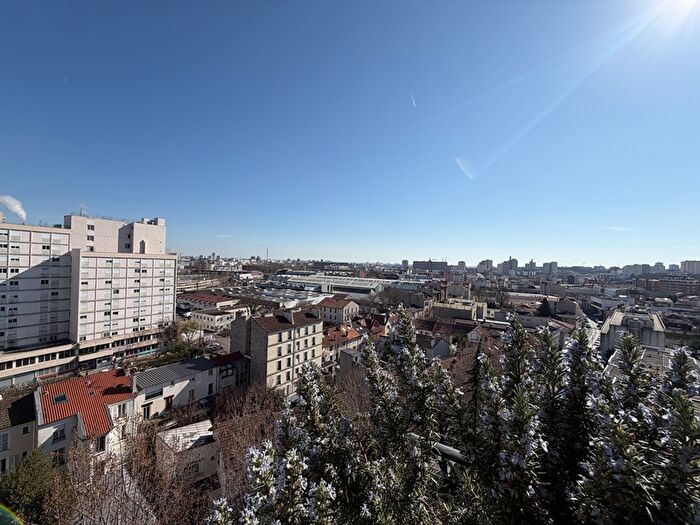 Appartement à vendre - Ivry-sur-Seine, Louis Bertrand, Mirabeau, Semard - 4 pièces - 2 chambres