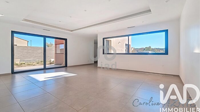 Maison à vendre - Moussan - 6 pièces - 4 chambres