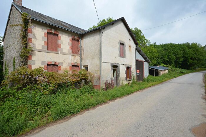 Maison 9 pièces à Saint-Goussaud, à vendre