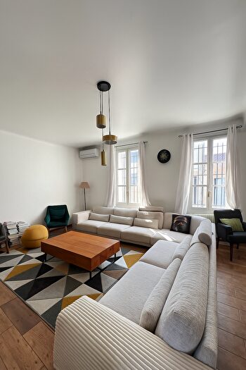 Maison à vendre - Canet-en-Roussillon, Centre-ville, Las Bigues - 7 pièces - 6 chambres