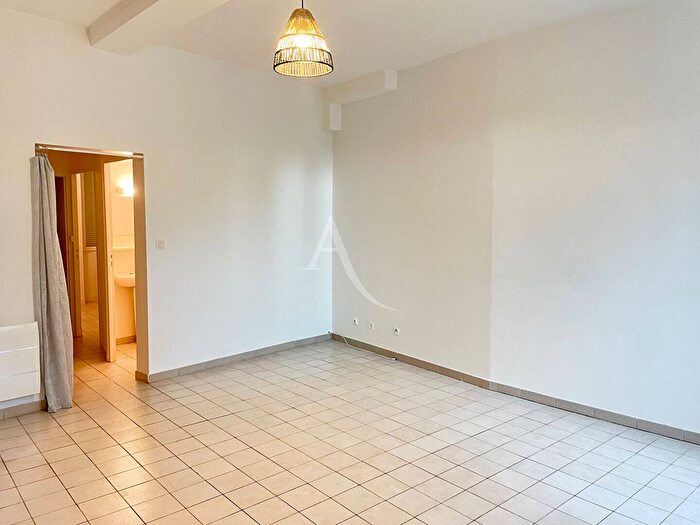 Appartement à louer - Saint-Georges-sur-Loire - 2 pièces - 1 chambre