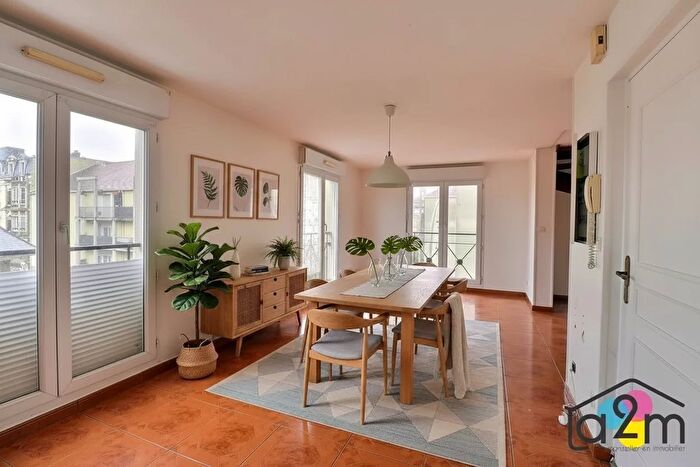 Appartement à vendre - Creil, Voltaire, Gare - 3 pièces - 2 chambres