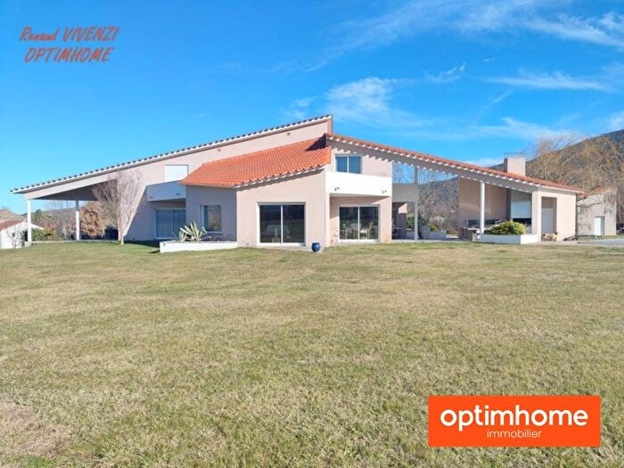 Maison à vendre - Rigarda - 8 pièces - 3 chambres