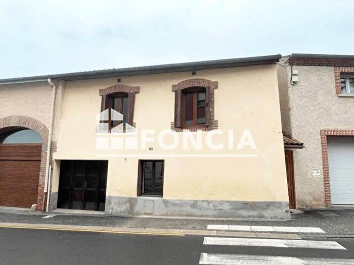 Maison à louer - Saint-Romain-le-Puy - 5 pièces - 3 chambres