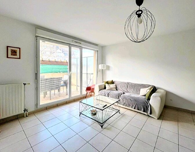 Appartement à louer - Mériel - 4 pièces - 3 chambres