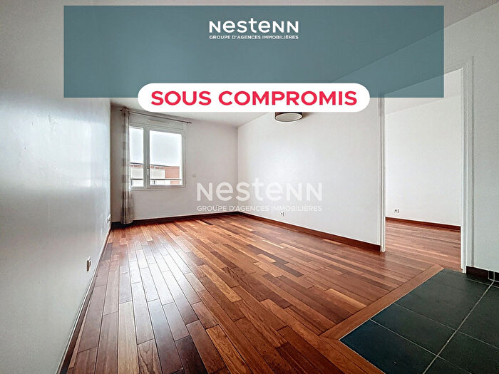 Appartement à vendre - Issy-les-Moulineaux, Les Epinettes, Le Fort, Les Hauts dIssy - 2 pièces - 1 chambre