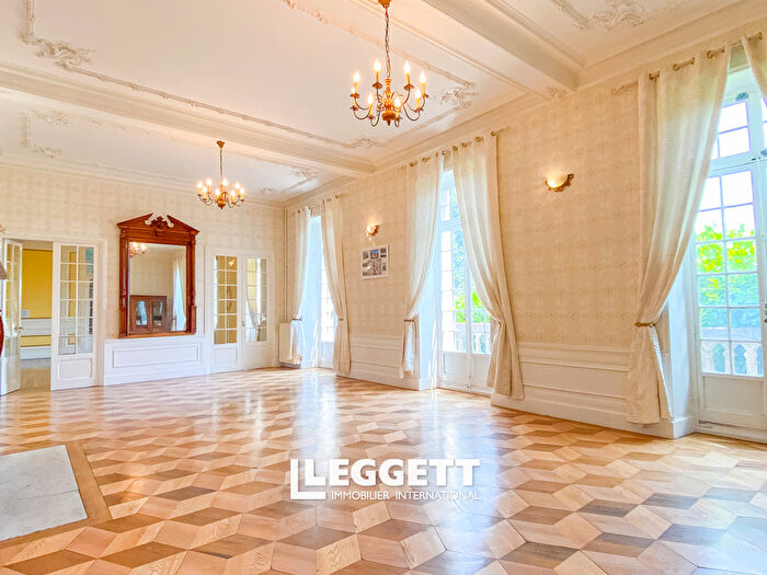 Maison à vendre - Marcilloles - 17 pièces - 12 chambres