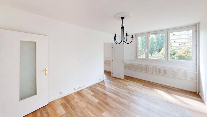 Appartement à louer - La Métare Le Portail Rouge, Saint-Étienne - 2 pièces - 1 chambre