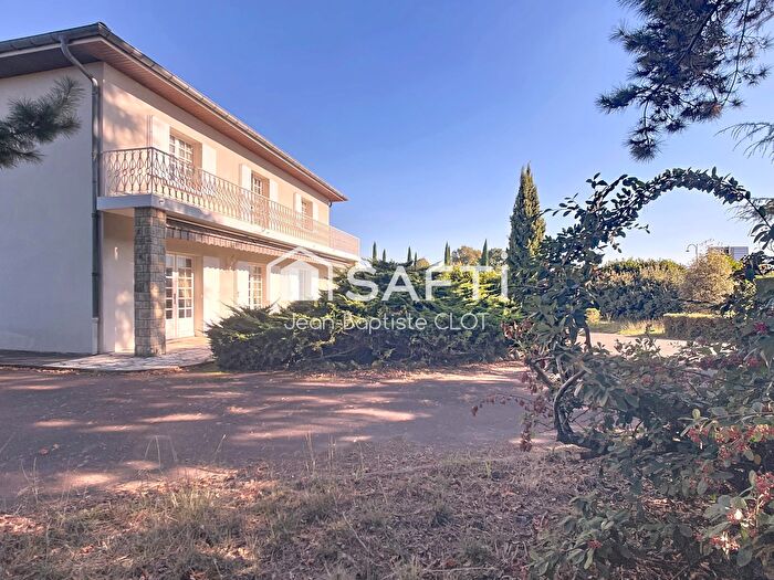 Maison à vendre - Béguey - 7 pièces - 4 chambres