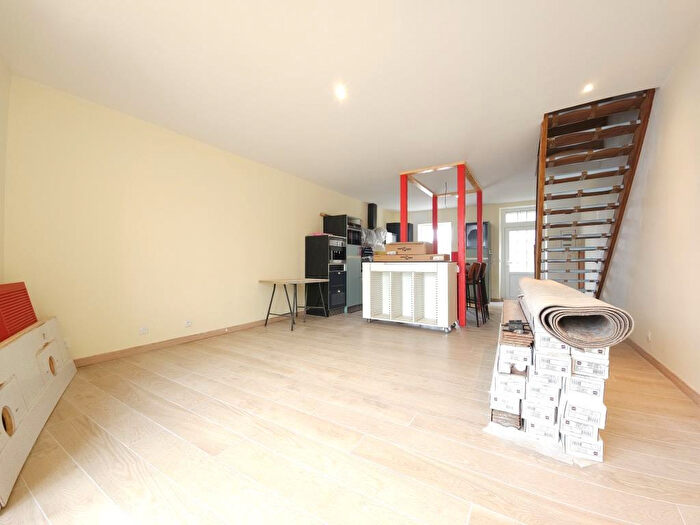 Maison à vendre - Saint-Savin - 4 pièces - 3 chambres