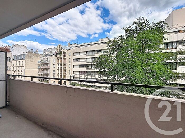 Appartement 1 pièce à louer à Paris 20ème, Gambetta