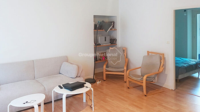 Bourg-Saint-Andéol : Appartement 2 pièces à louer