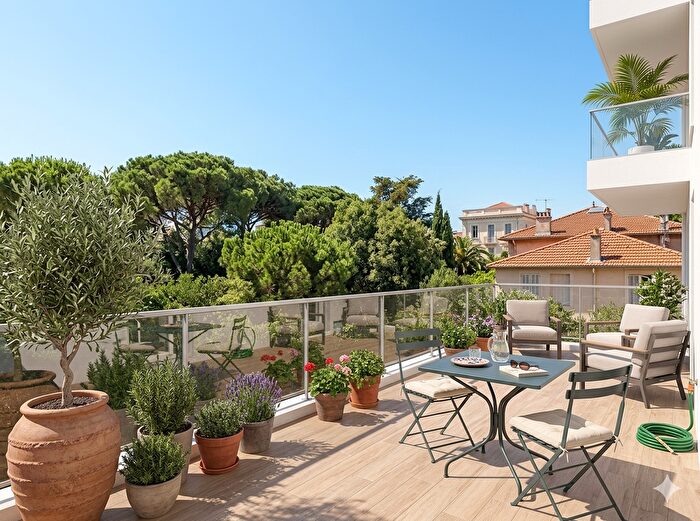 Cannes, Californie Pezou : Maison 4 pièces à vendre