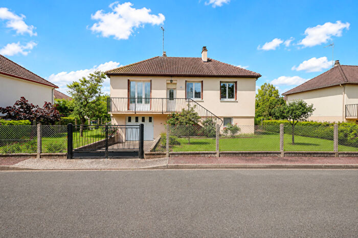 Maison 4 pièces à Varennes-Vauzelles, à vendre