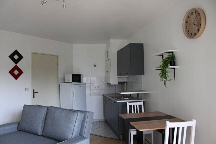 Appartement à louer - Centre Administratif, Évry-Courcouronnes - 1 pièce