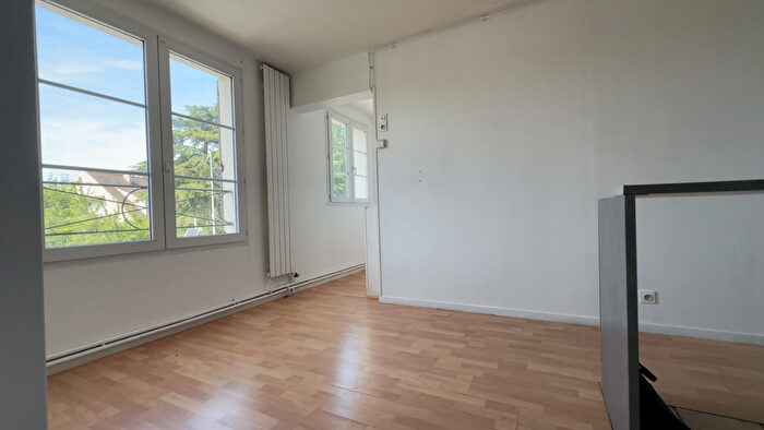 Appartement 2 pièces à louer à Quincy-Voisins